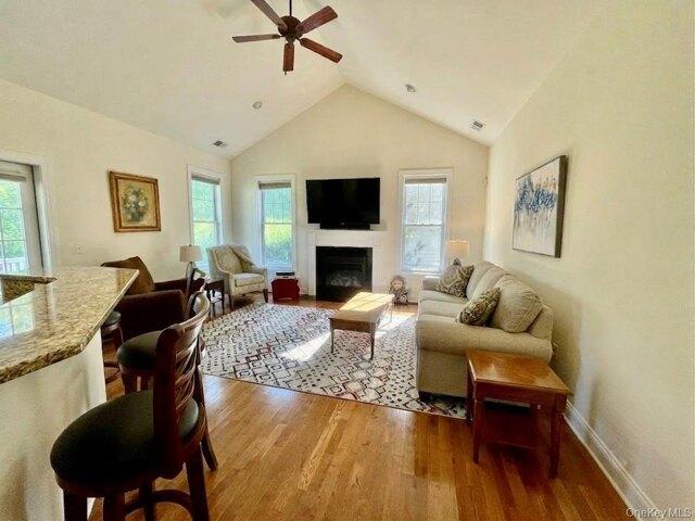 condo with 2 bedroom, Cold Spring NY ES105207717