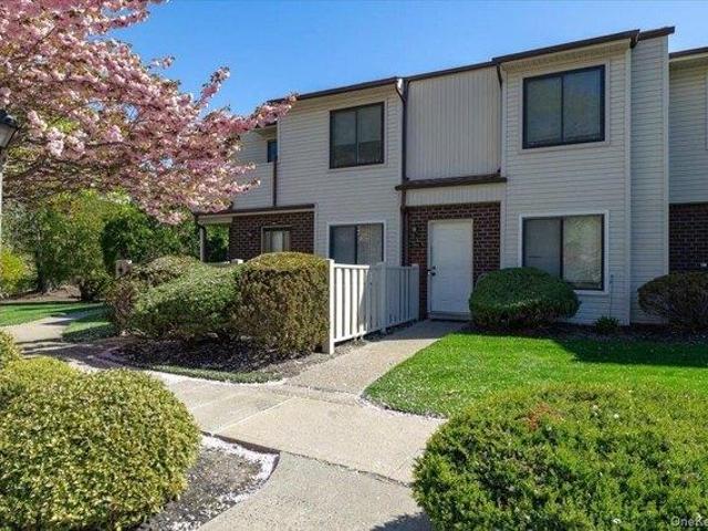 condo with 2 bedroom, Coram NY ES103625156