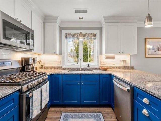 condo with 2 bedroom, Coventry RI DS103249684