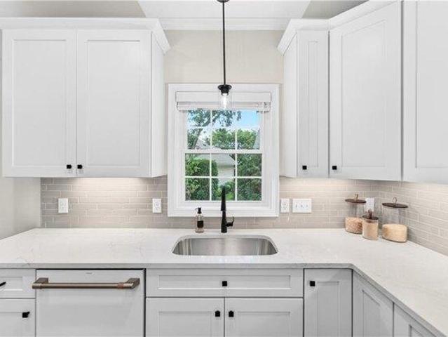 condo with 2 bedroom, Coventry RI ES104151109