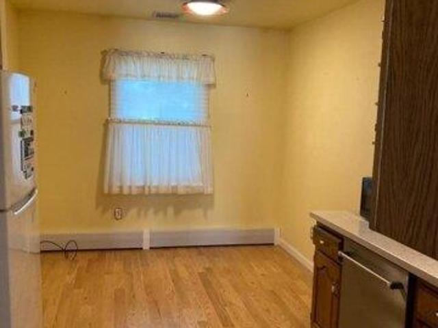 condo with 2 bedroom, Clark NJ ES104442267