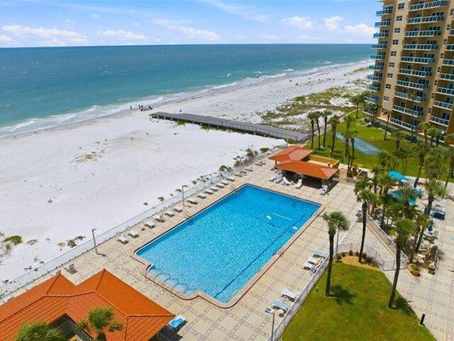 condo with 2 bedroom, Clearwater Beach FL ES104899101