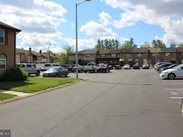 condo with 2 bedroom, Clementon NJ ES104904522