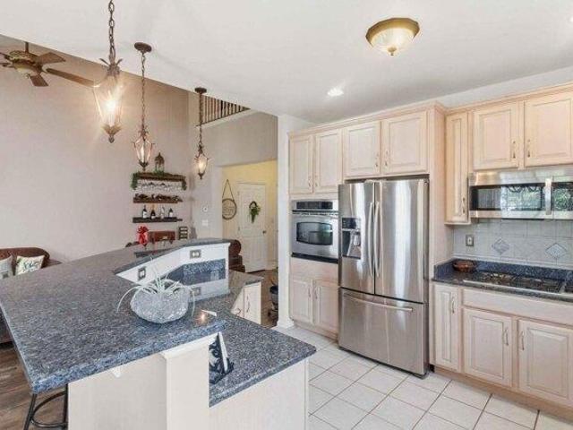 condo with 2 bedroom, Clifton NJ DS104190446