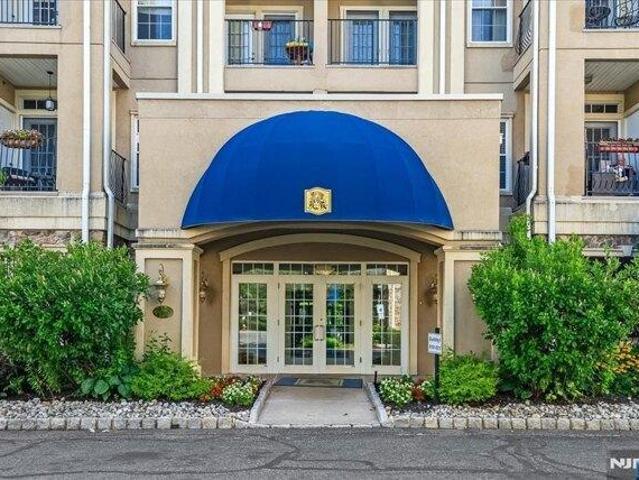 condo with 2 bedroom, Clifton NJ DS104264076
