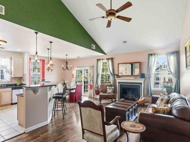 condo with 2 bedroom, Clifton NJ ES104190446