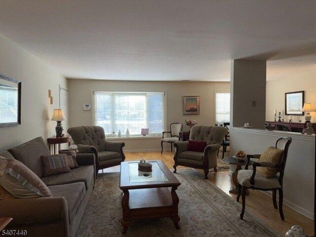 condo with 2 bedroom, Clifton NJ ES104352196