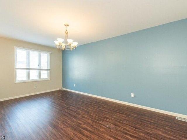 condo with 2 bedroom, Clifton NJ ES104374373