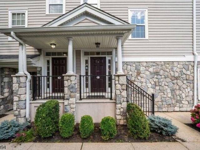condo with 2 bedroom, Clifton NJ ES104900977