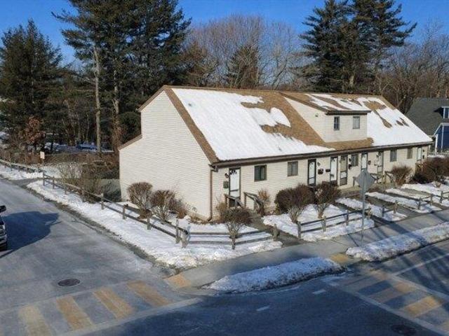 condo with 2 bedroom, Clinton MA DS104115852