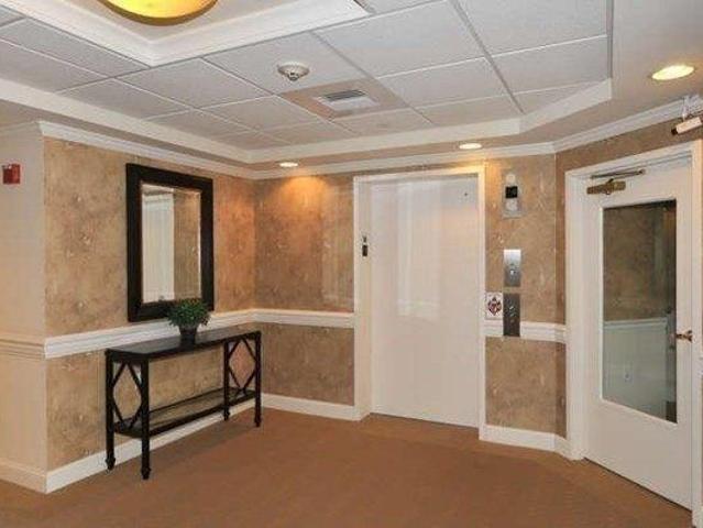 condo with 2 bedroom, Clinton MA DS103223603