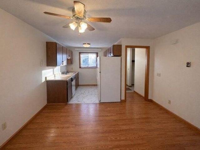 condo with 2 bedroom, Clinton MA ES104115852