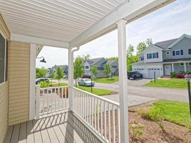 condo with 2 bedroom, Clinton MA ES104480141