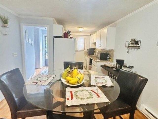 condo with 2 bedroom, Clinton MA ES105083111