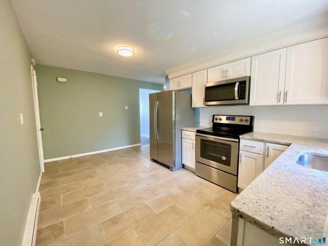 condo with 2 bedroom, Clinton CT ES104265074