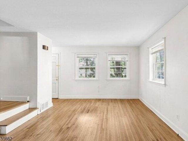 condo with 2 bedroom, Cranford NJ ES104150694