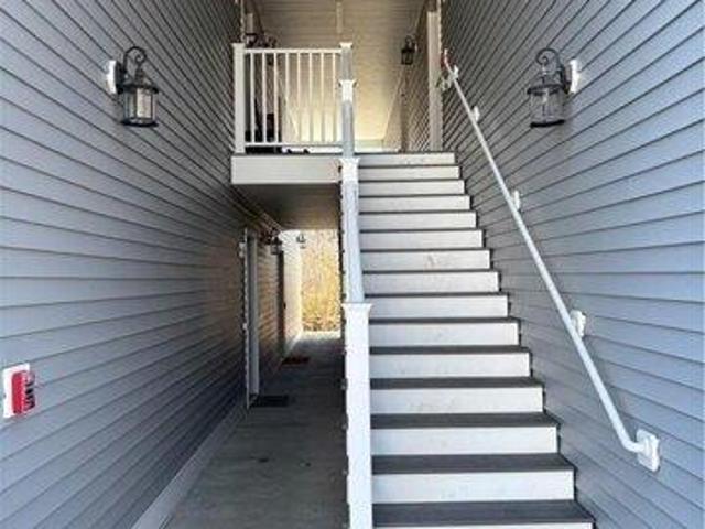 condo with 2 bedroom, Cranston RI DS103439166