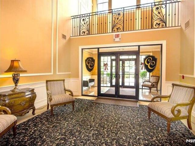 condo with 2 bedroom, Cresskill NJ DS102316367