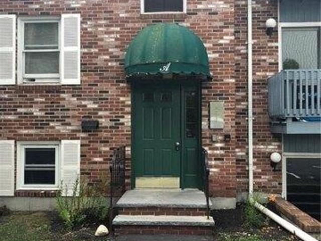 condo with 2 bedroom, Cumberland RI DS102762762