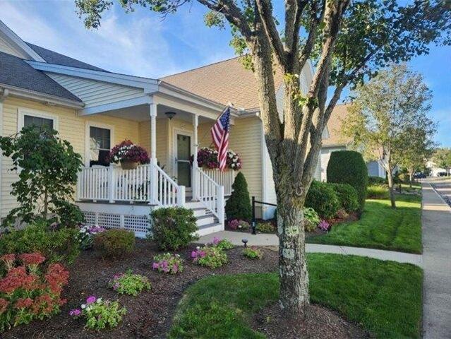 condo with 2 bedroom, Cumberland RI ES105095485