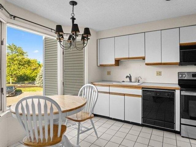 condo with 2 bedroom, Danvers MA DS103662827