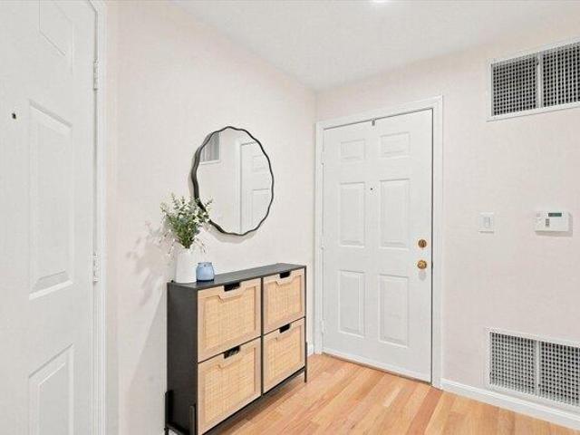 condo with 2 bedroom, Danvers MA ES105080773