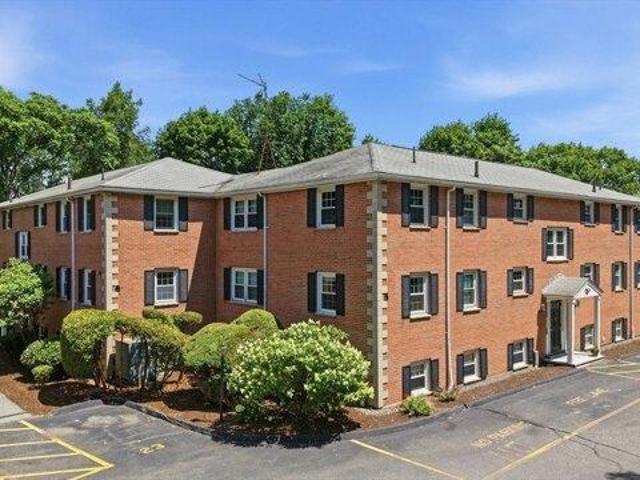 condo with 2 bedroom, Danvers MA ES105096429