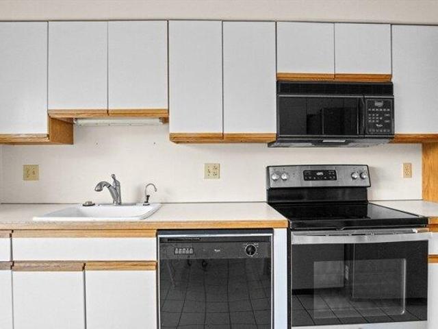 condo with 2 bedroom, Danvers MA ES105093634