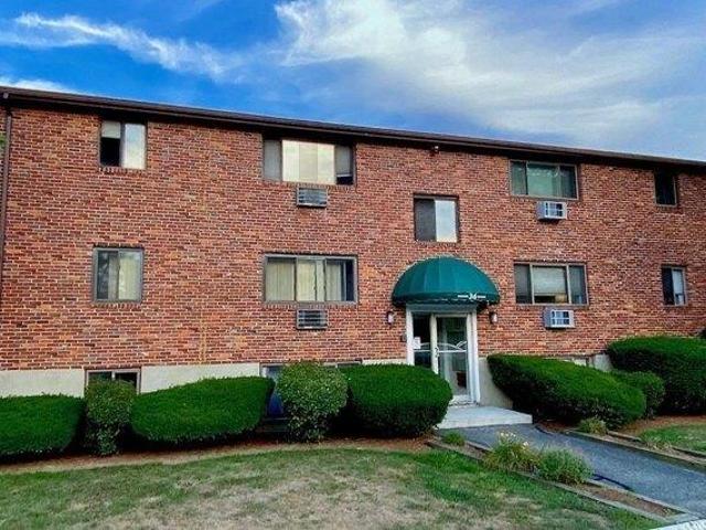 condo with 2 bedroom, Danvers MA ES105114167
