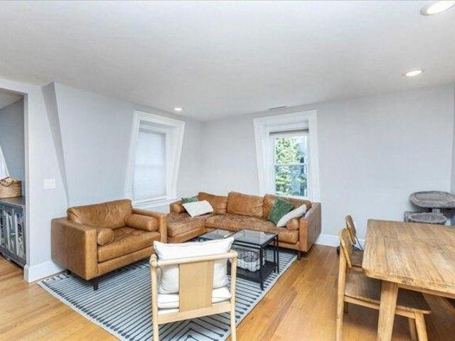 condo with 2 bedroom, Danvers MA ES105142540