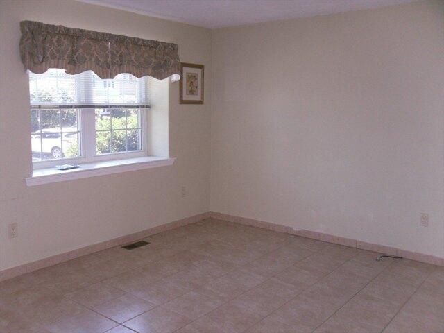condo with 2 bedroom, Danvers MA ES105173634