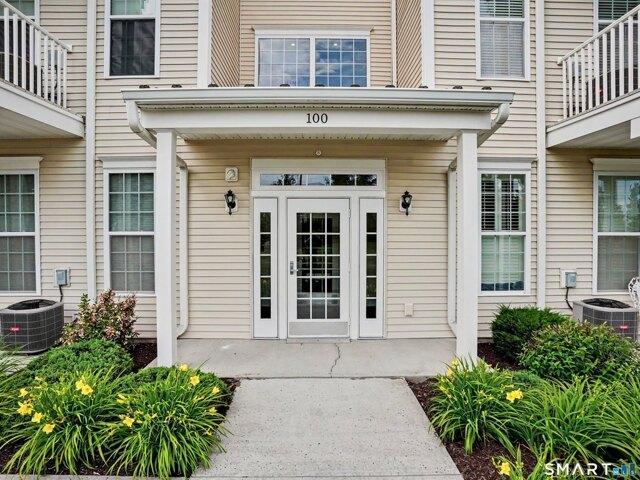 condo with 2 bedroom, Danbury CT ES105161012