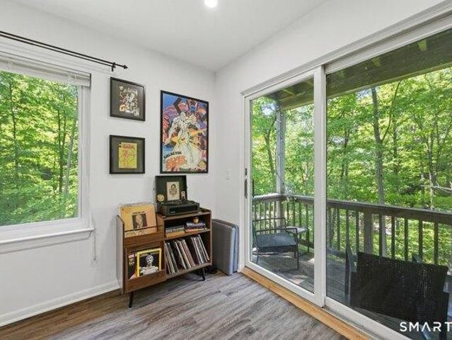 condo with 2 bedroom, Danbury CT ES105191450