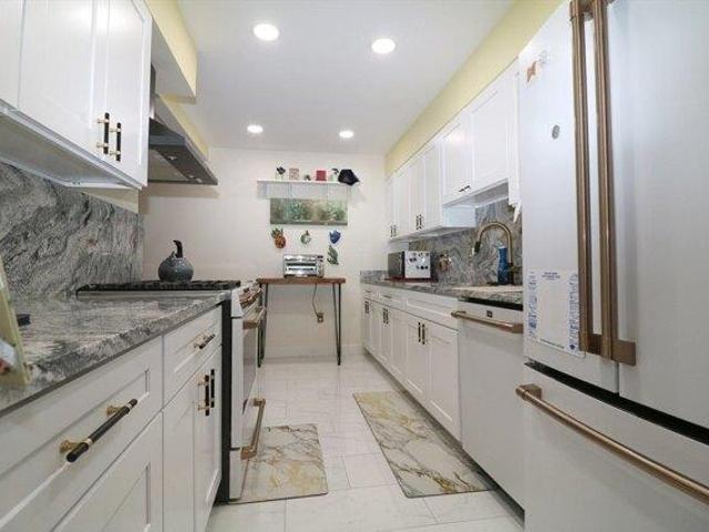 condo with 2 bedroom, Dedham MA ES103497479
