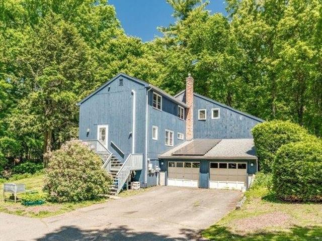 condo with 2 bedroom, Deerfield MA DS103807885