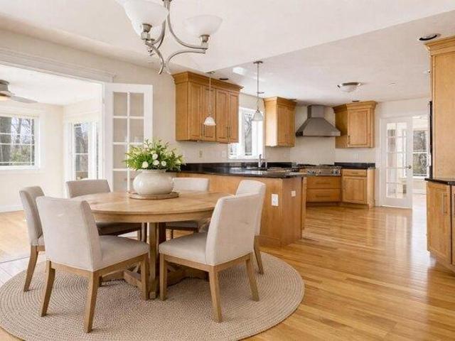 condo with 2 bedroom, Derry NH DS103019357