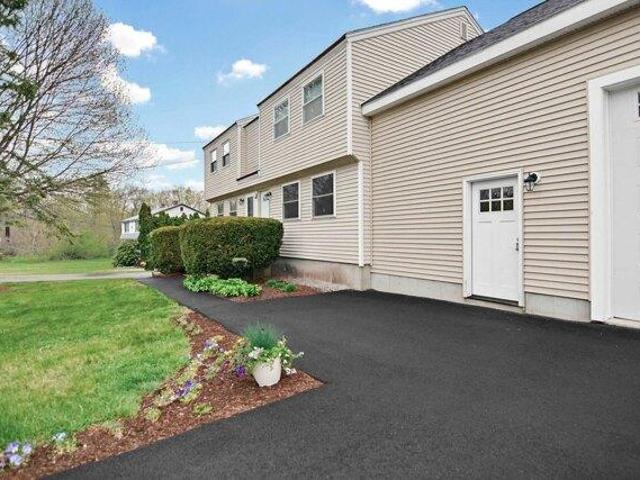 condo with 2 bedroom, Derry NH DS103221391
