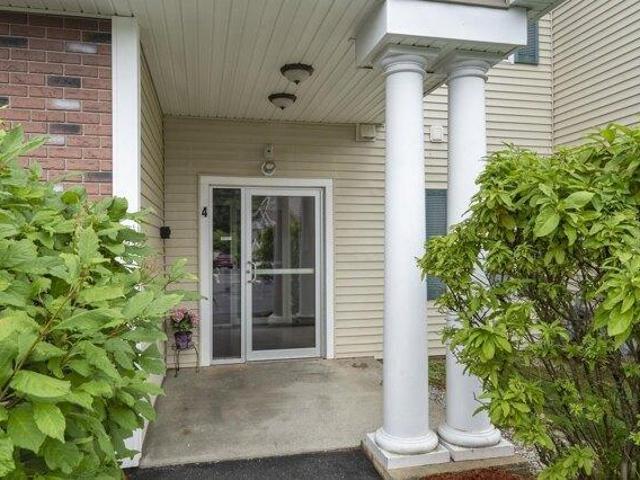 condo with 2 bedroom, Derry NH DS104190104