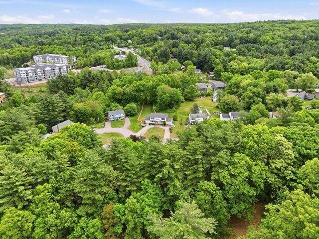 condo with 2 bedroom, Derry NH ES103037904