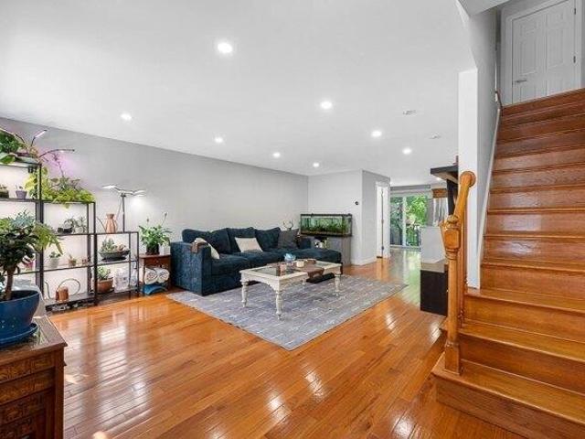 condo with 2 bedroom, Douglas MA ES103035565