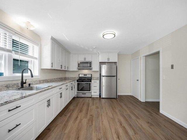 condo with 2 bedroom, Dracut MA DS104151639