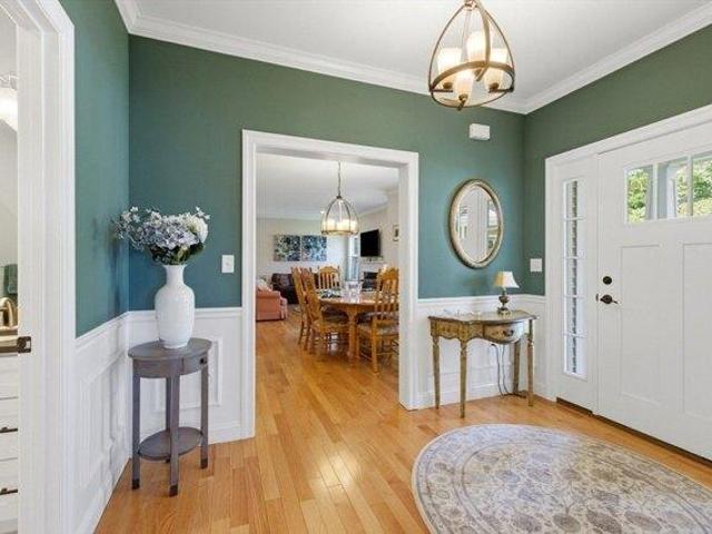 condo with 2 bedroom, Dracut MA ES103431035