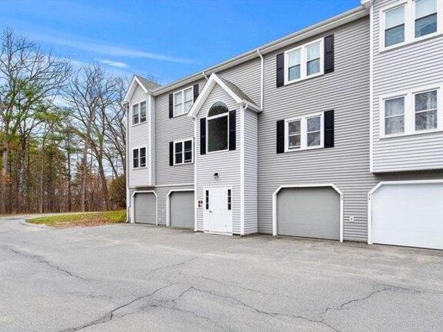 condo with 2 bedroom, Dracut MA ES103887506