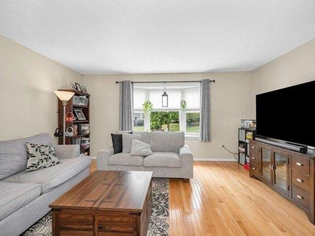 condo with 2 bedroom, Dracut MA ES103888035