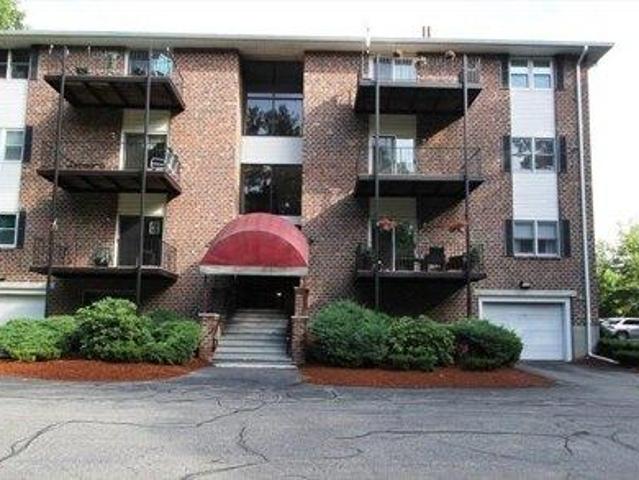 condo with 2 bedroom, Dracut MA ES104905350