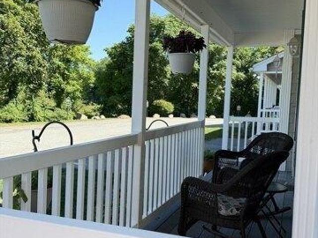 condo with 2 bedroom, Dracut MA ES105095557