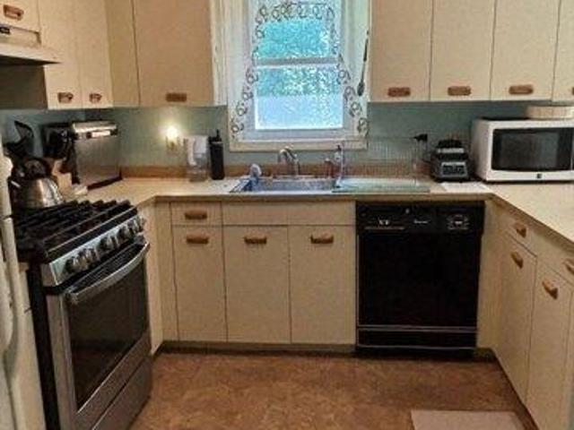 condo with 2 bedroom, Dracut MA ES105095066
