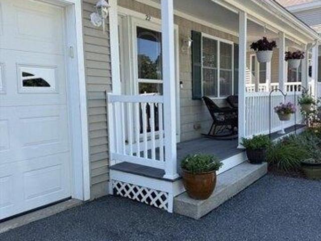 condo with 2 bedroom, Dracut MA ES105232534