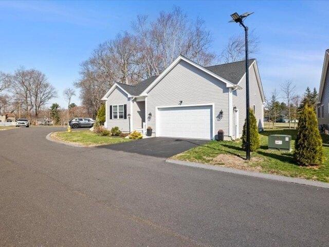 condo with 2 bedroom, Dudley MA ES103250729