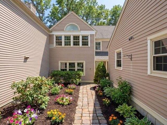 condo with 2 bedroom, Duxbury MA DLS102725459